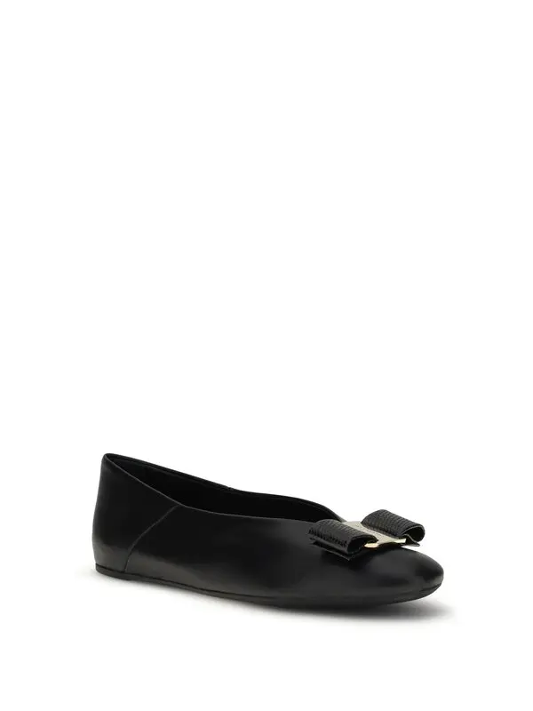 FERRAGAMO Vara Bow Ballerinas