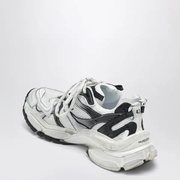 Balenciaga Runner 2 Gradient Sneakers In /black - White