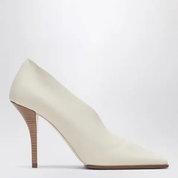 Alaïa Leather Pumps - Cream