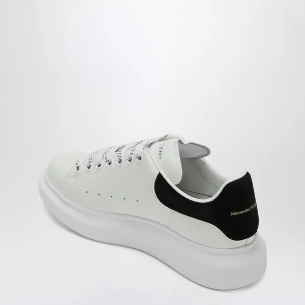 Alexander McQueen Sneakers Oversize /black - White
