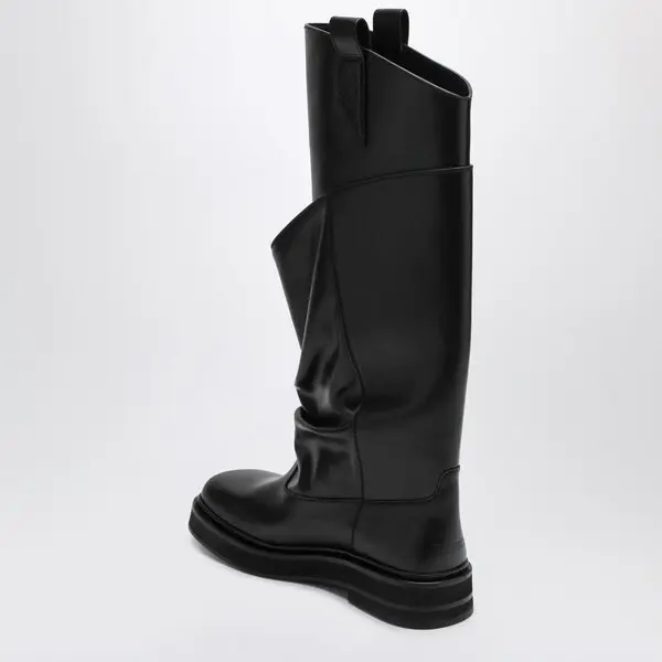 Attico Leather La Passeggiata Boots - Black