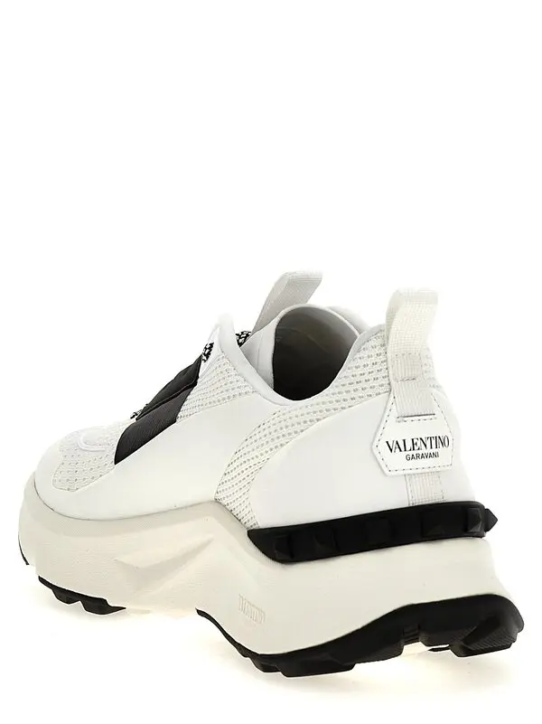 Valentino Garavani True Act' Sneakers