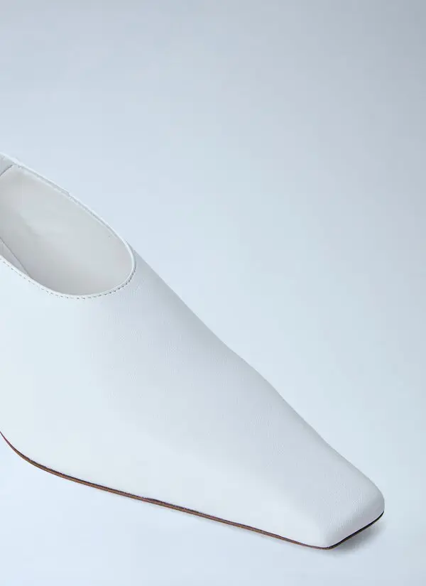 Sportmax Leather Kitten Heel Pumps