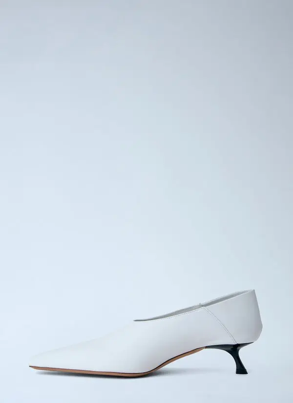 Sportmax Leather Kitten Heel Pumps