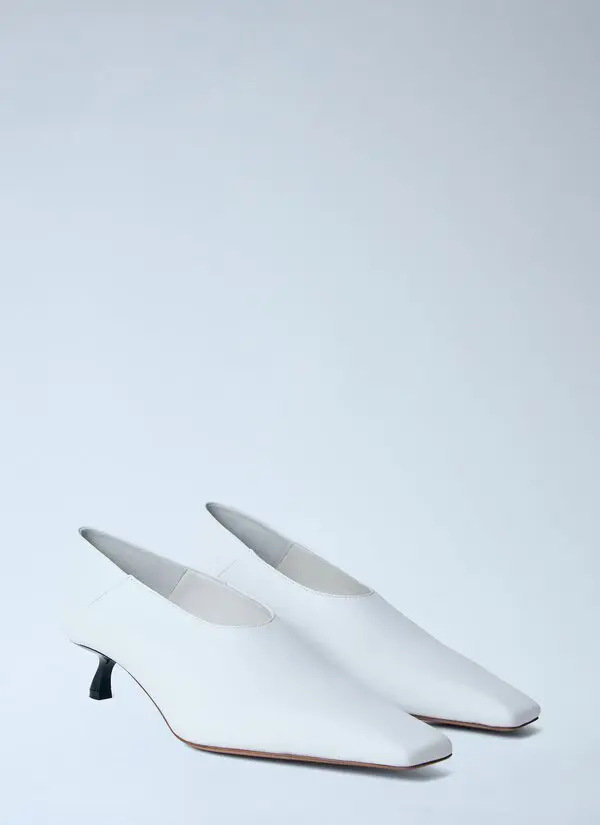 Sportmax Leather Kitten Heel Pumps