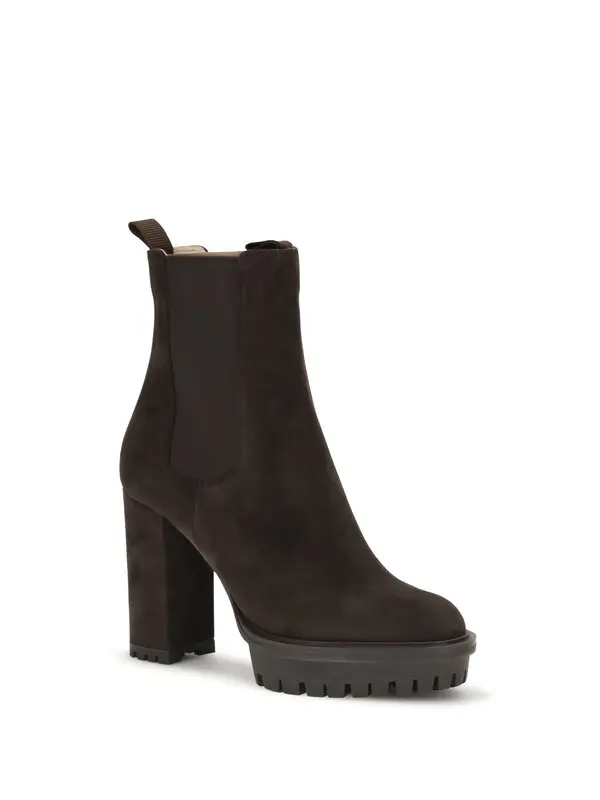 GIANVITO ROSSI Barry Suede Ankle Boots