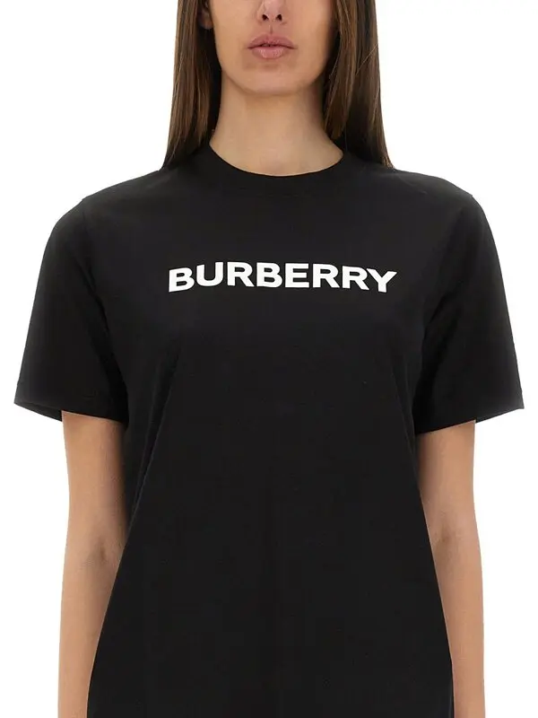 Burberry T-shirt With Logo