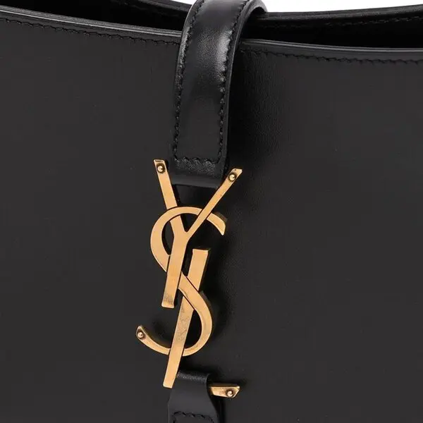 Saint Laurent Le 5 À 7 Hobo Bag - Black