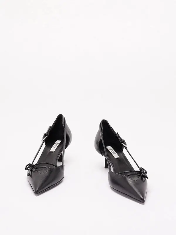 Prada Leather Pumps - Multicolor