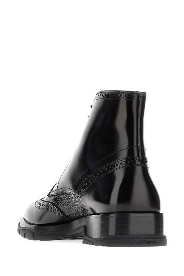 Alexander McQueen Leather Brogue Boots - Multicolor