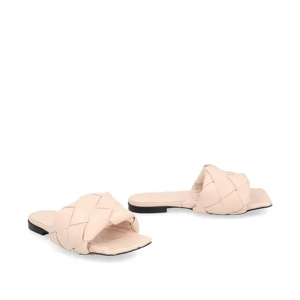 Bottega Veneta Lido Leather Flat Sandals - Pink