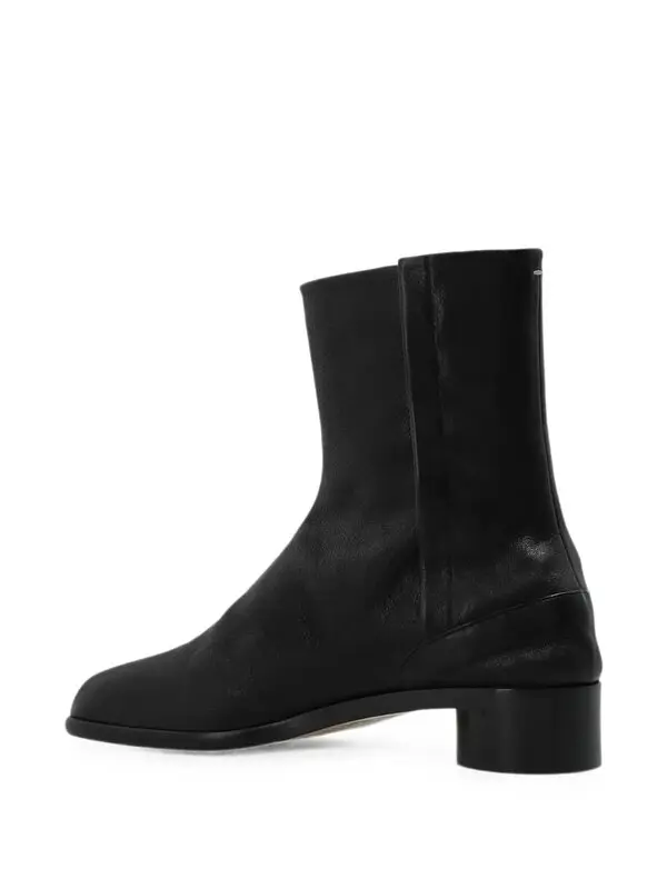 MAISON MARGIELA Leather Tabi Ankle Boot - Black