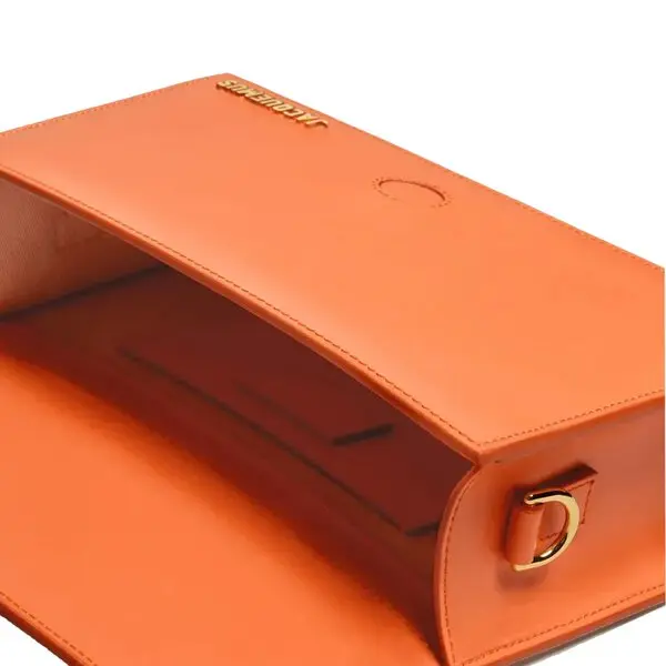 Jacquemus Le Grand Bambino Bag