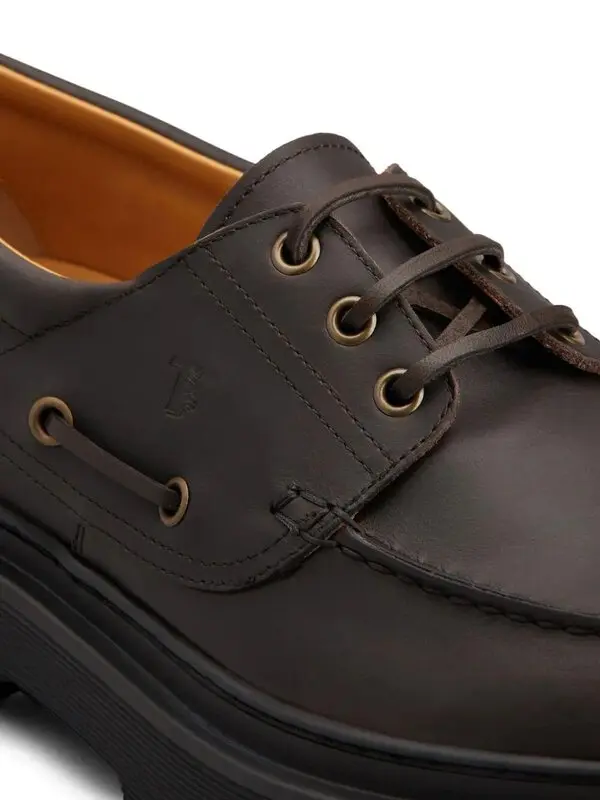 TOD'S Lug Sole Leather Boat Shoes