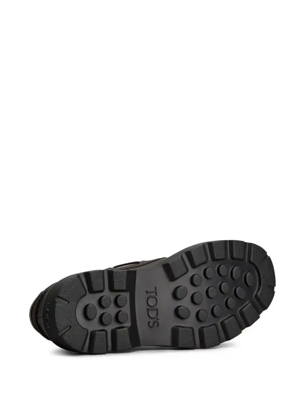 TOD'S Lug Sole Leather Boat Shoes