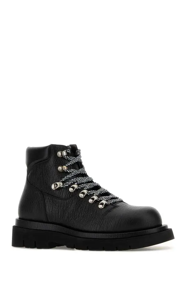 Bottega Veneta Leather Shark Ankle Boots