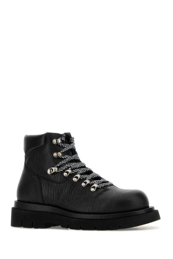 Bottega Veneta Leather Shark Ankle Boots