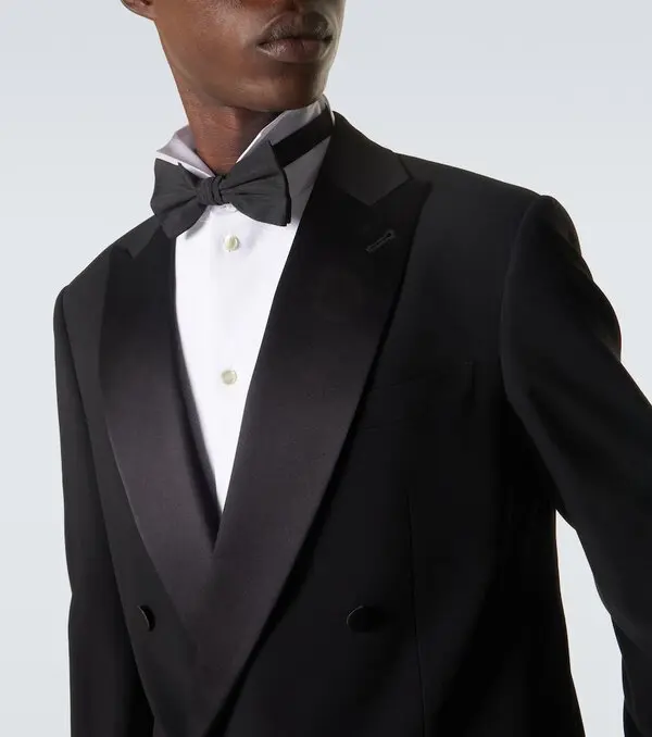 Giorgio Armani Virgin Wool Tuxedo Blazer