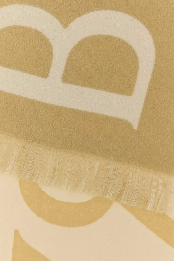 Burberry Beige Wool Scarf - Brown