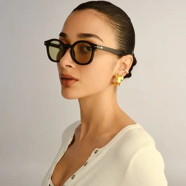Le Specs Hoodwinked
