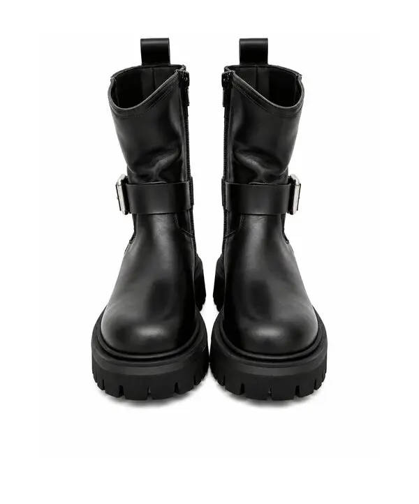 ANDREA MONTELPARE Round-toe Boots