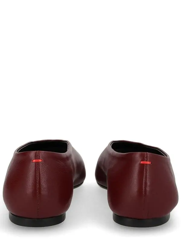 AeydĒ Leather Pointedtoe Flats