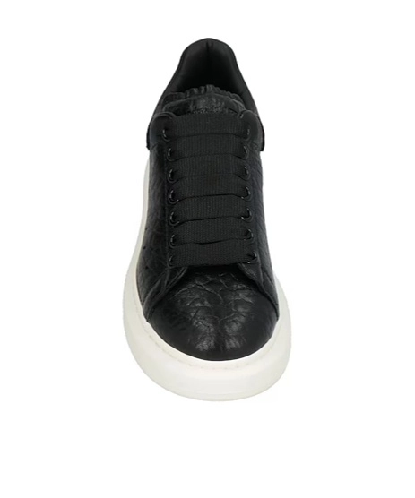 Jacquemus Minimalist Solid Color Sneakers
