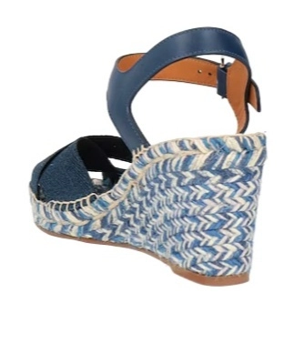 Chloé Straw Woven Sandals With Hemp Sole - Blue
