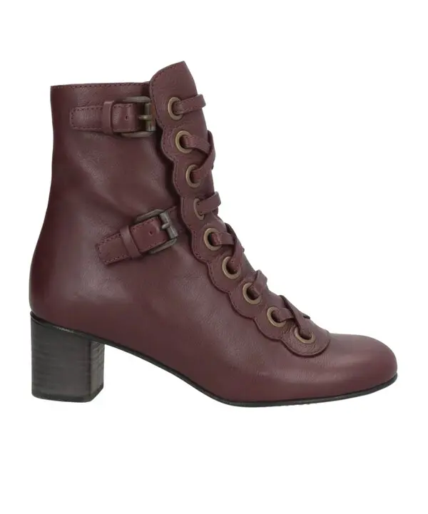 Chloé Minimalist Leather Ankle Boots