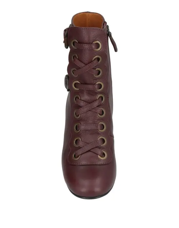 Chloé Minimalist Leather Ankle Boots