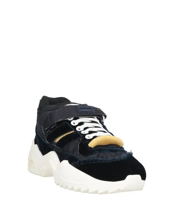MAISON MARGIELA Minimalist Solid Color Low-top Sneakers