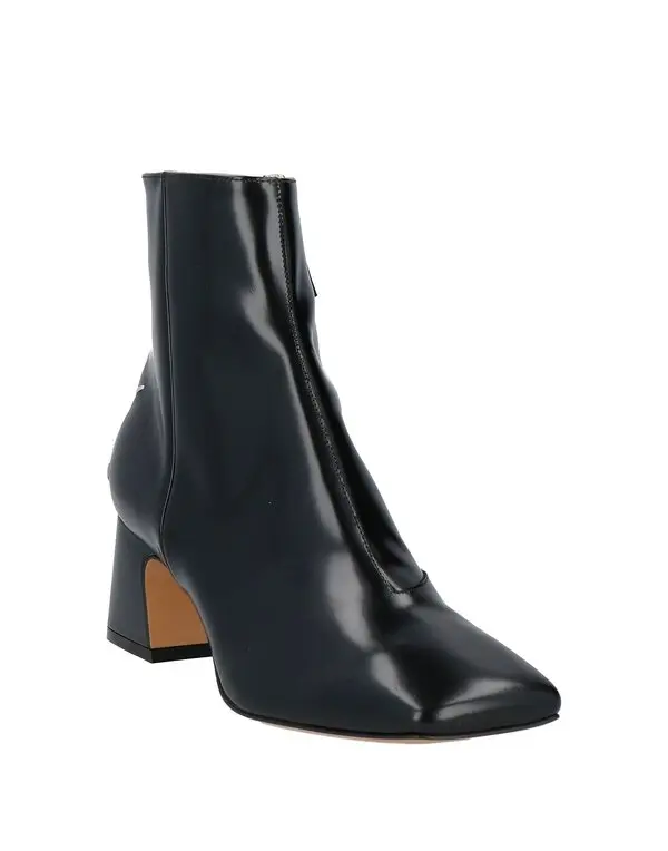 MAISON MARGIELA Square-toe Ankle Boots In Smooth Leather