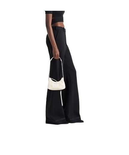 MAISON MARGIELA Plain Colour Shoulder Bags