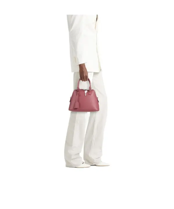 MAISON MARGIELA Plain Colour Handbags
