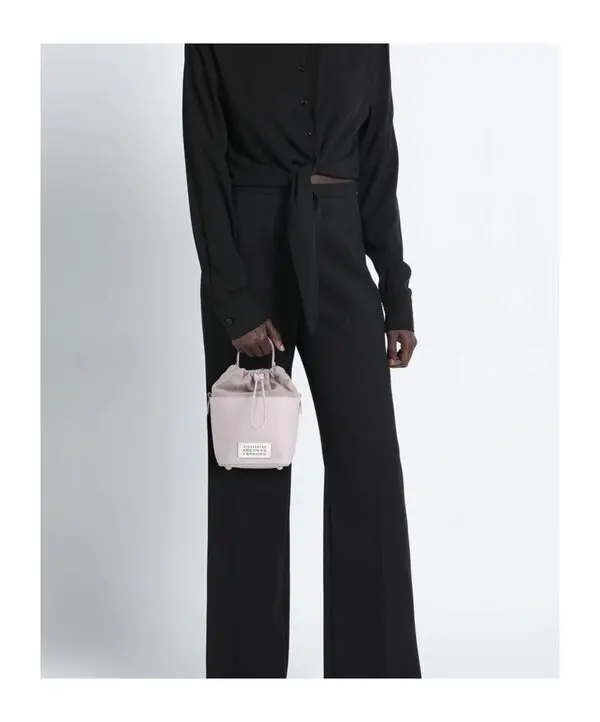 MAISON MARGIELA Versatile Premium Handbag