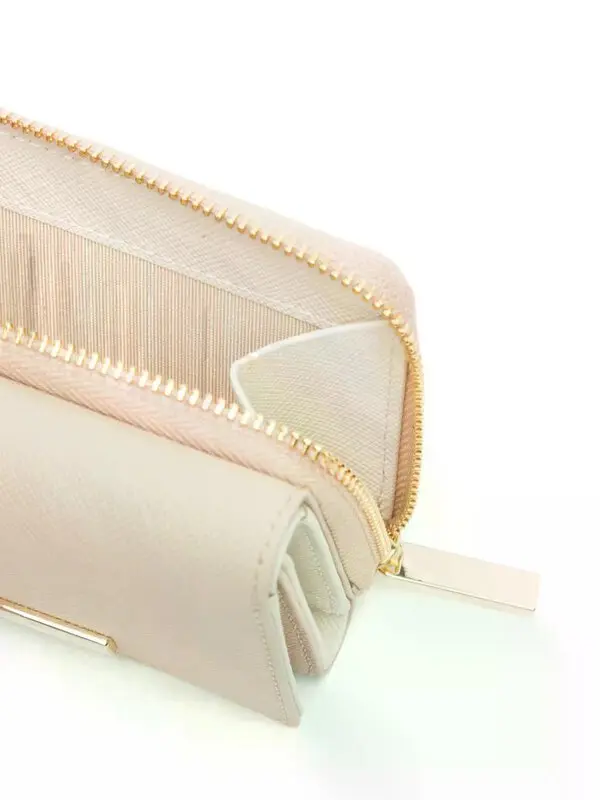 AGNES B. Erika Wallet