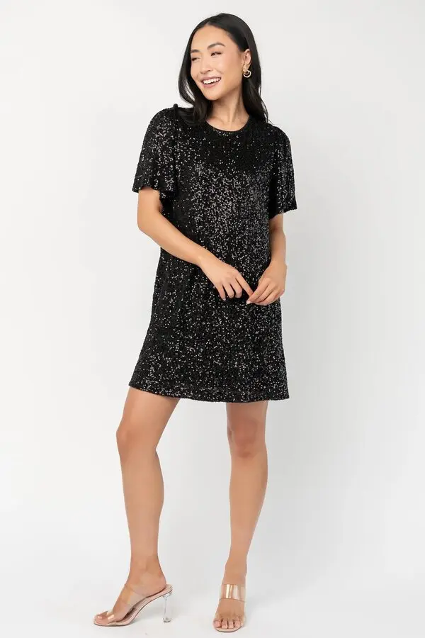 IN FEBRUARY Kimber Sequin Shift Dress