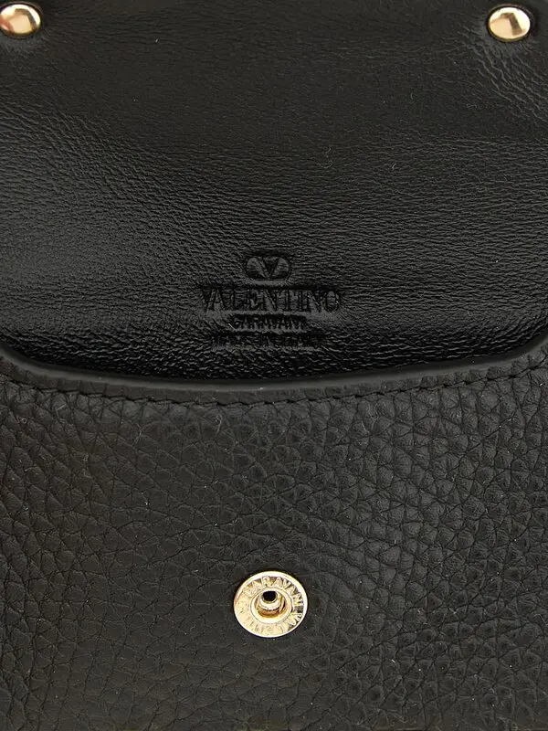 Valentino Garavani Rockstud Grained Calfskin Leather Key Holder With Flap - Black