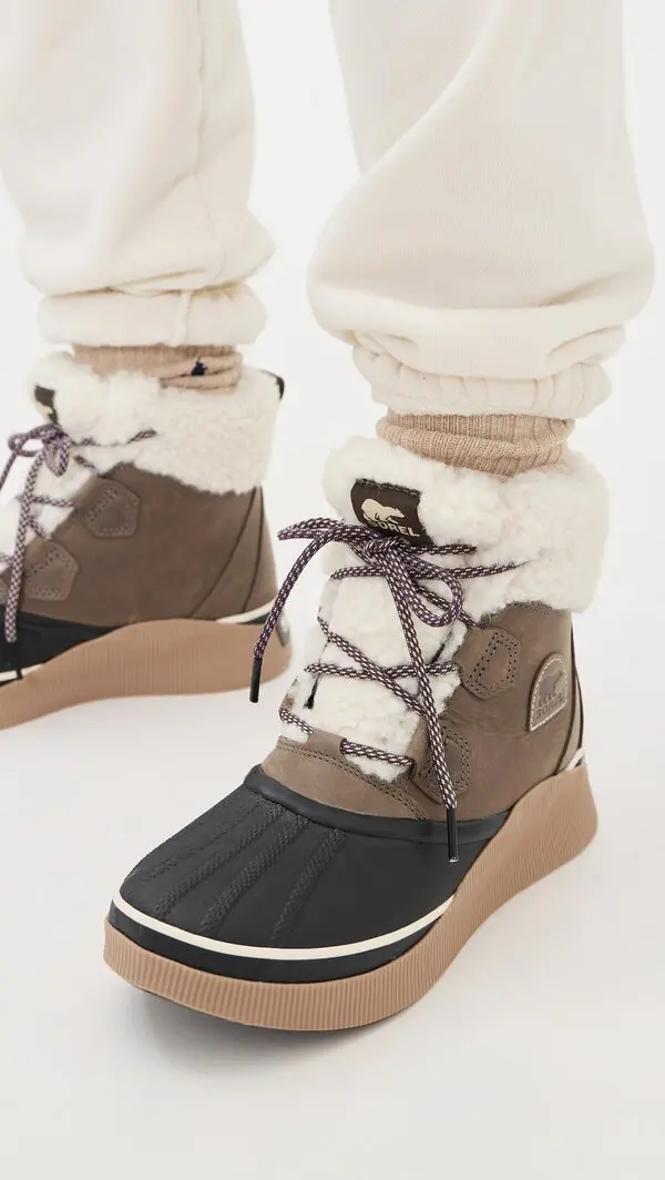 Sorel Out N About Iv Chillz Waterproof Boots