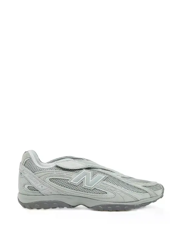 NEW BALANCE 204v2 Sneakers - Grey