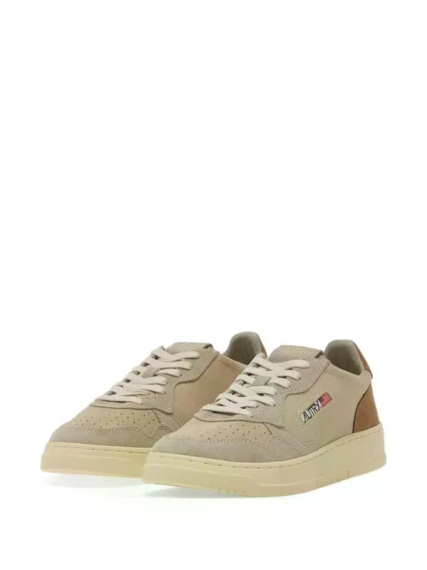 AUTRY Medalist Low Sneakers