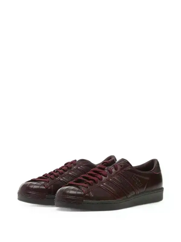 Adidas Superstar Sneakers