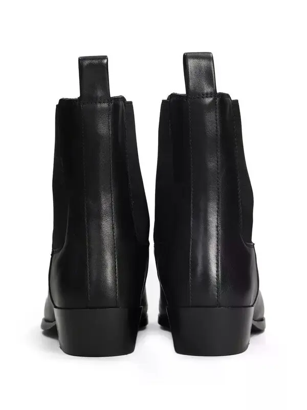 STRATEGIA SHOES Pointed-toe Ankle Boots - Black