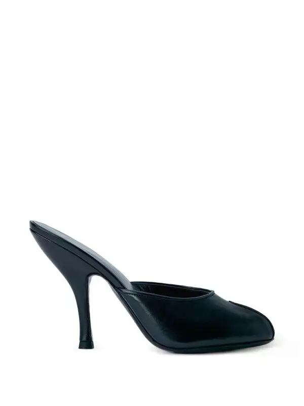 JUDE Date Pointed-toe Mules - Black