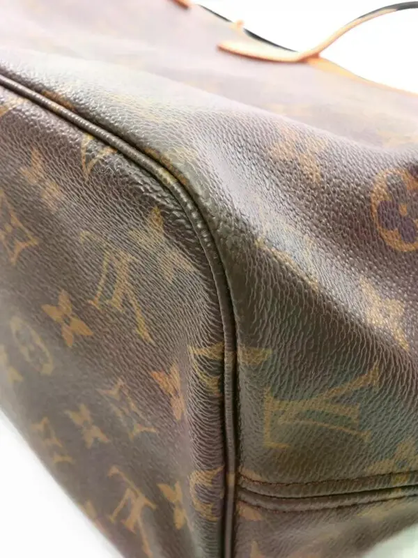 LOUIS VUITTON 2019 Mm Neverfull Monogram Tote Bag