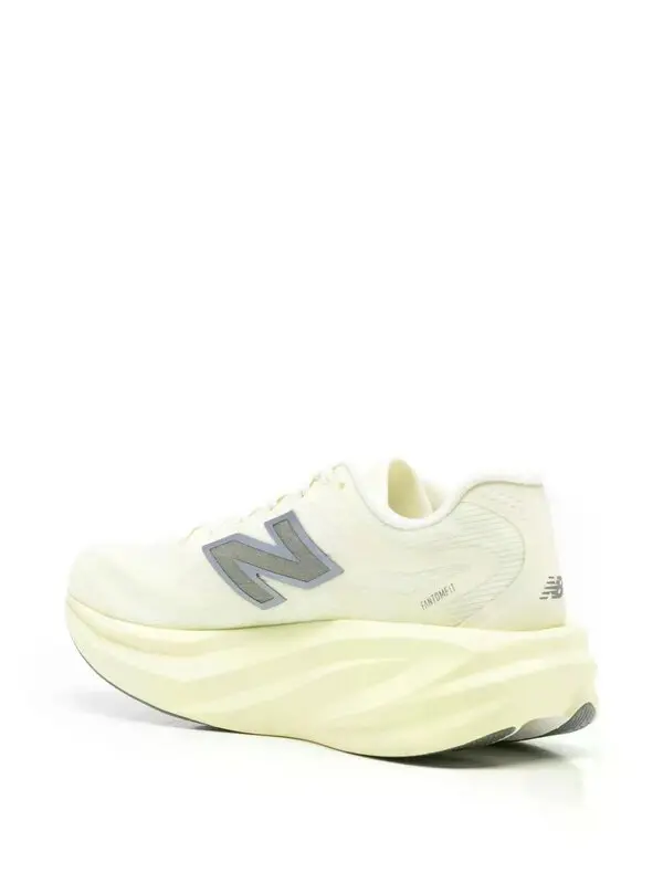 NEW BALANCE Fuelcell Rebel Sneakers - Green
