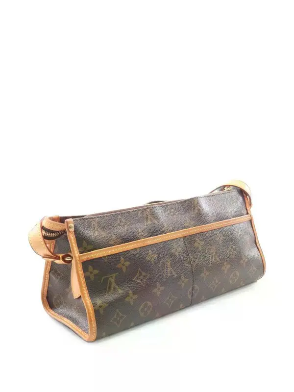 LOUIS VUITTON 2007 Popincourt Monogram Shoulder Bag