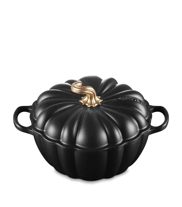 LE CREUSET Cast Iron Pumpkin Casserole Dish