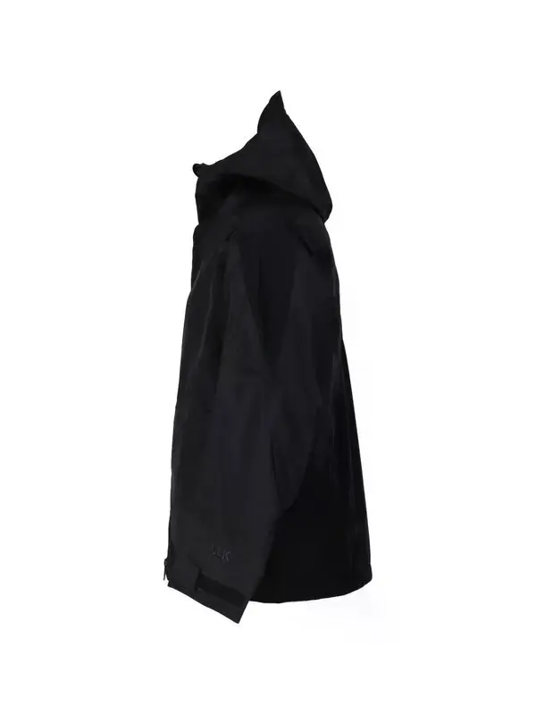 WHITE MOUNTAINEERING Gore-tex Hooded Jacket