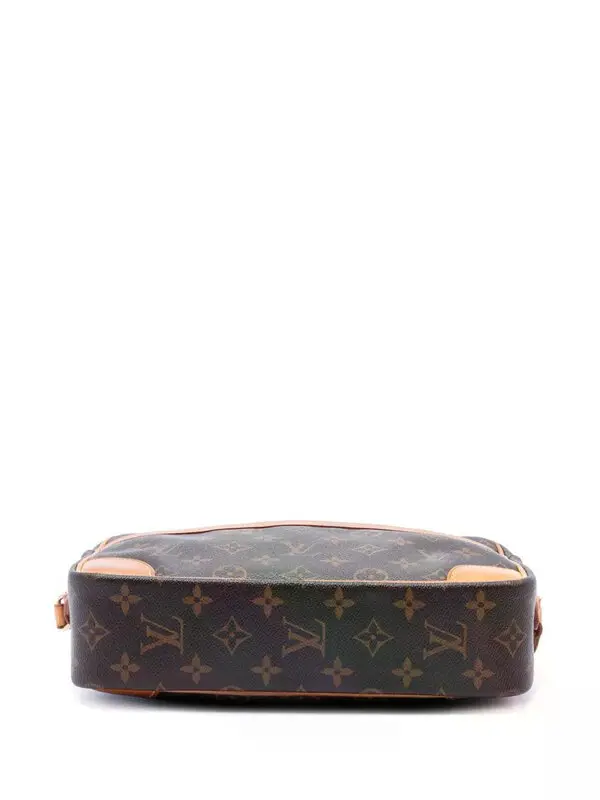 LOUIS VUITTON 2008 Monogram Trocadero 27 Crossbody Bag